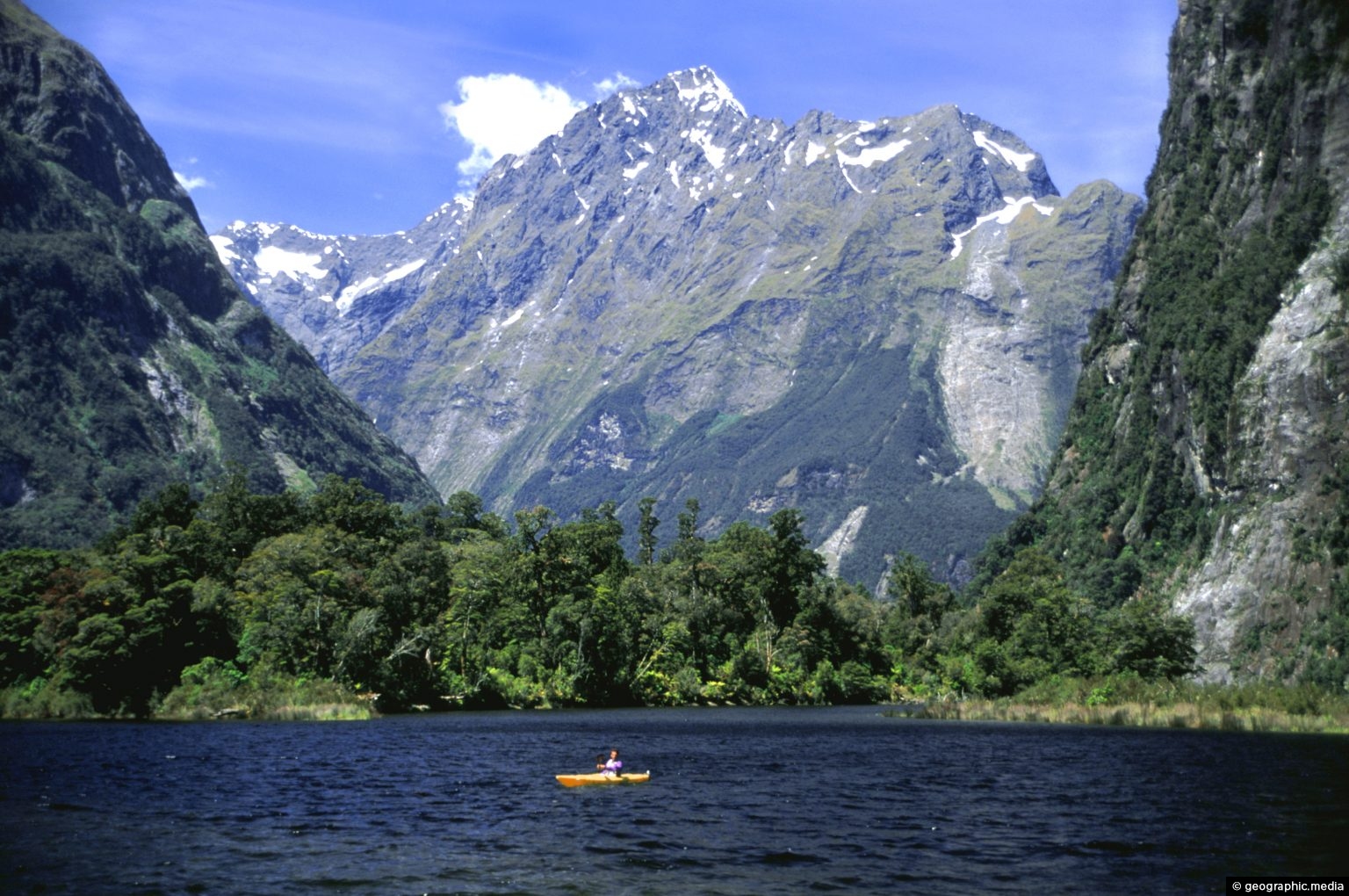 Milford Sound in Fiordland National Park - Geographic Media