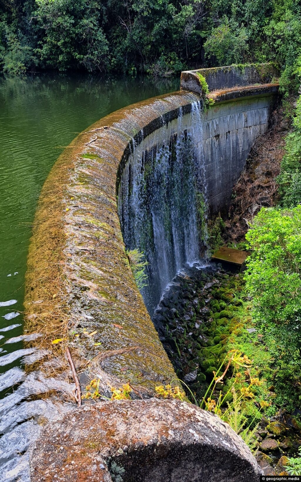 Dams - Geographic Media