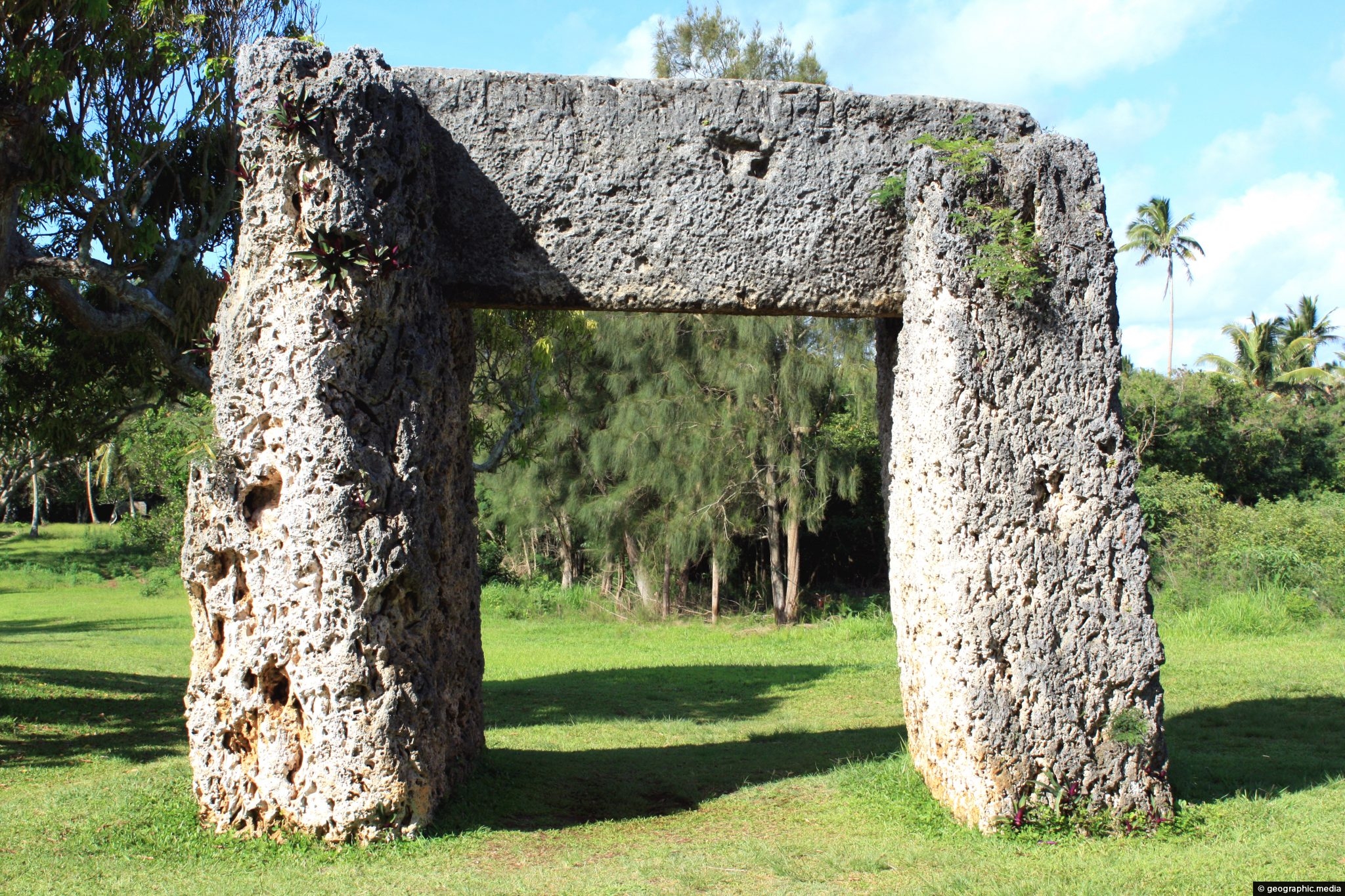 The Trilithon on Tongatapu Island - Geographic Media