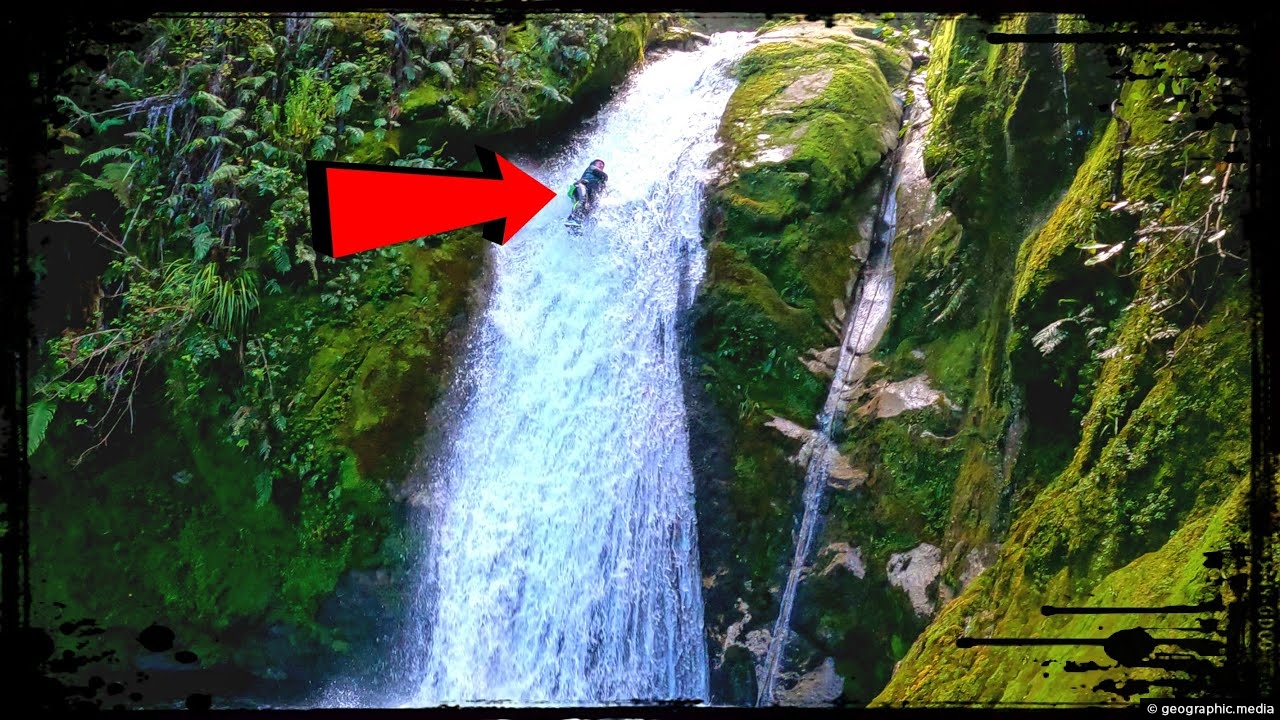 Hidden Natural Water Slide of Abel Tasman - Geographic Media